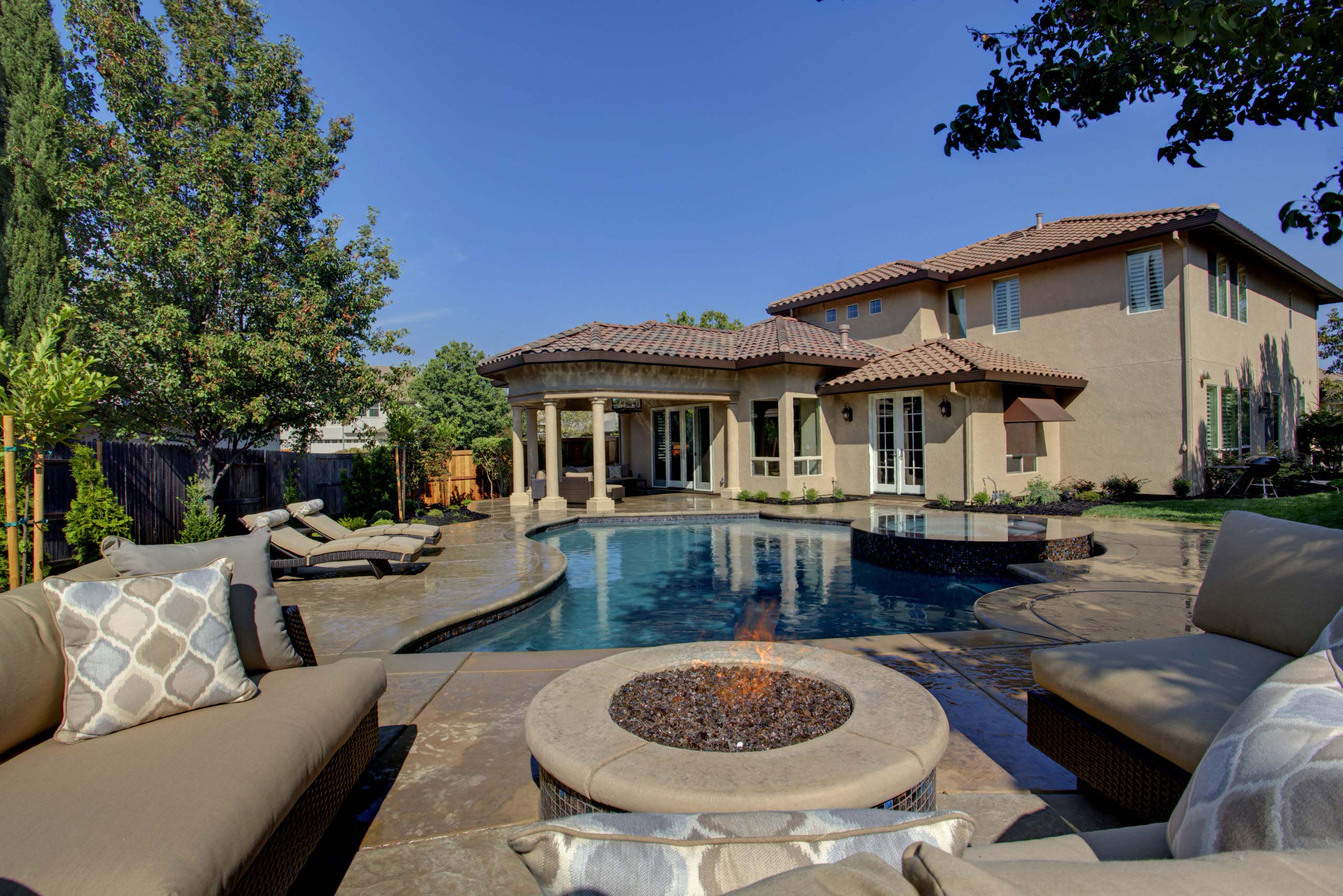 Red Hawk Loggia Addition - NAHB Award Winner - Landmark Builders ...